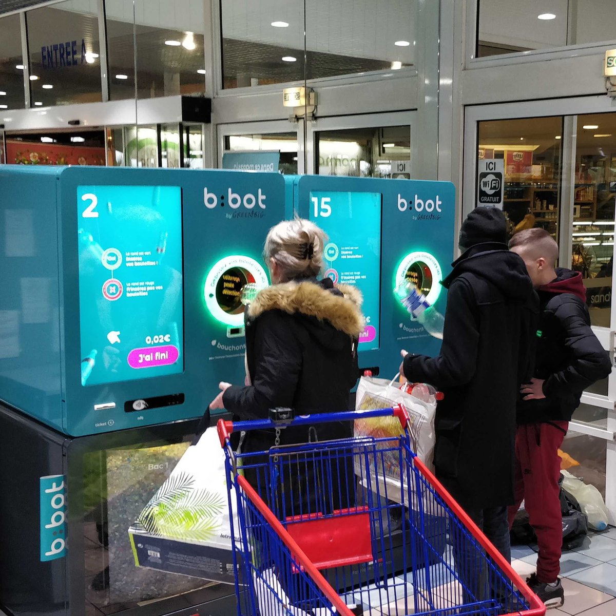 B:bot, Green Big - user experience-library.io by epicnpoc